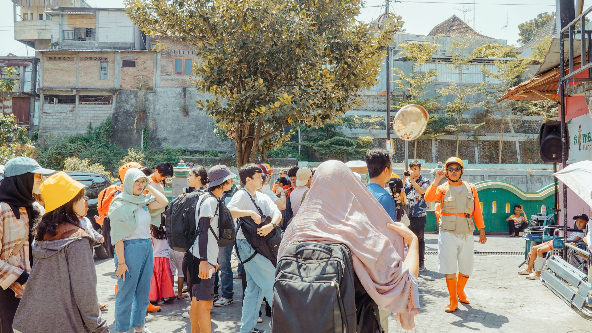 THE 21ST ACP 2024: PELATIHAN DAN SIMULASI EVAKUASI BENCANA ALAM BERBASIS ICT DI KAMPUNG ...