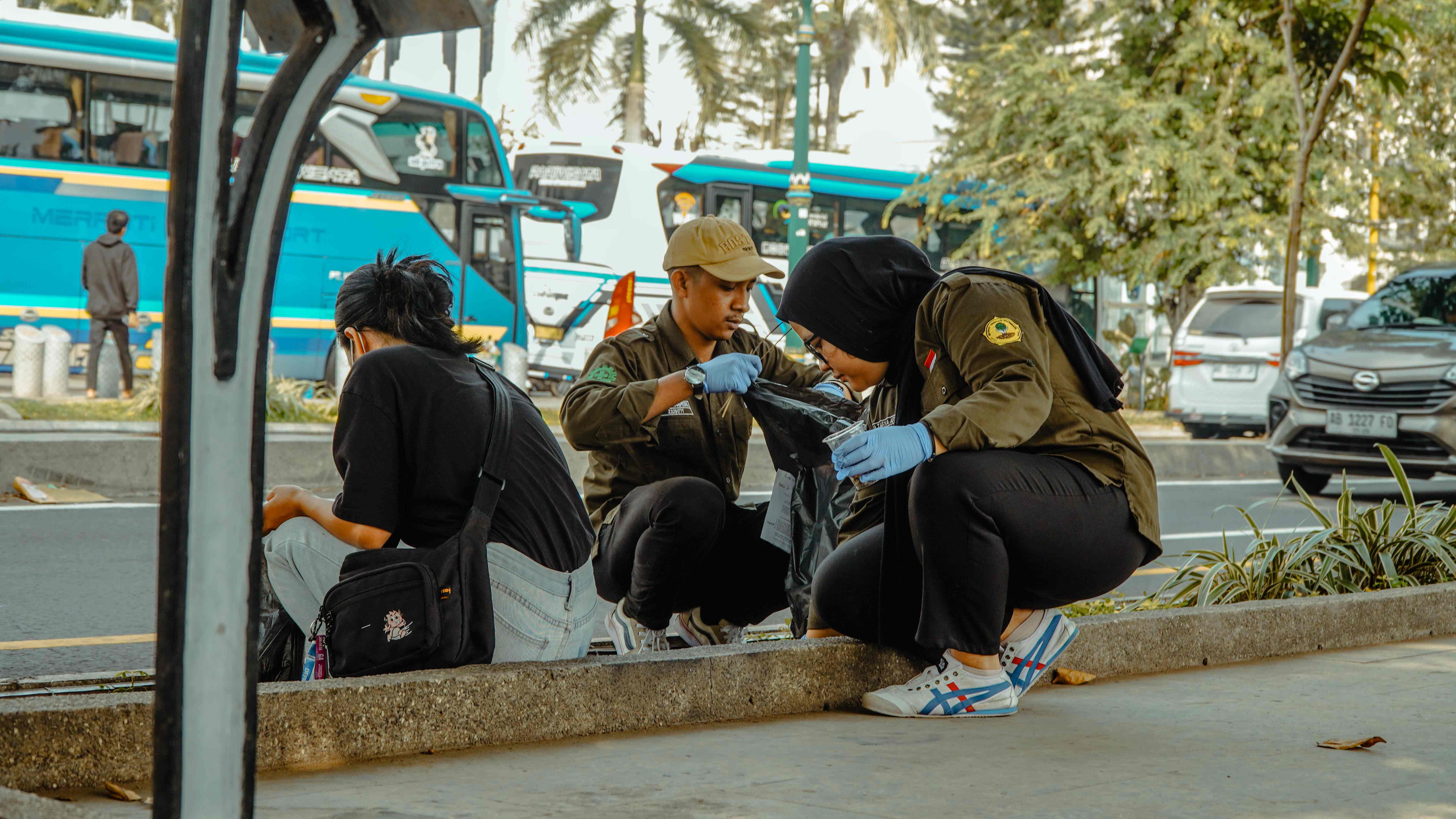 ICP FISIP UAJY ADAKAN MORNING WALK CLEAN UP SEBAGAI BENTUK KEPEDULIAN ...