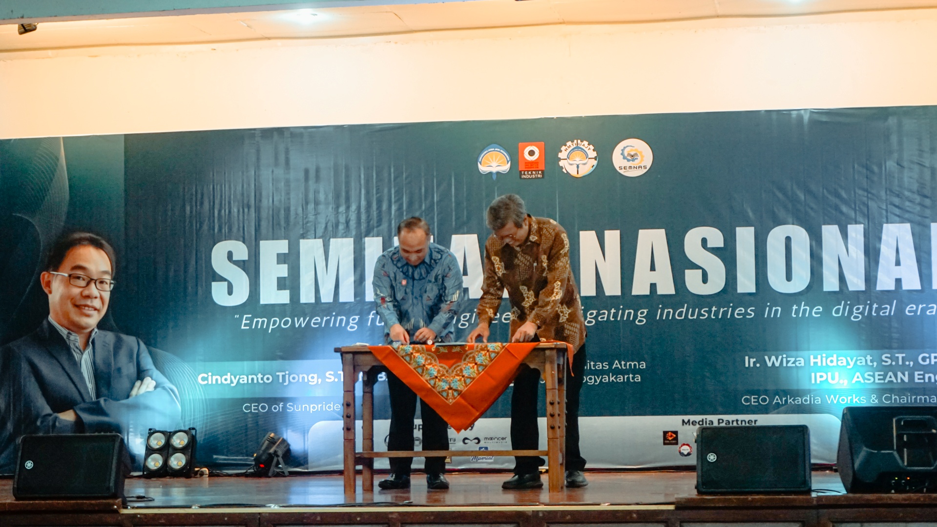 FTI UAJY Gelar Seminar Nasional Bertajuk Empowering Future Engineers - Website LLDIKTI Wilayah V