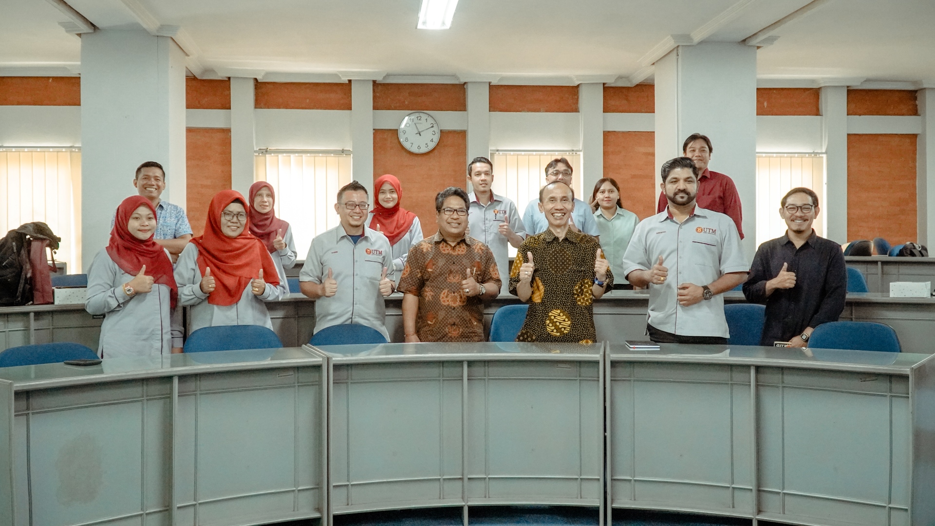 UAJY DAN UNIVERSITI TEKNOLOGI MALAYSIA GELAR SHARING SESSION ...