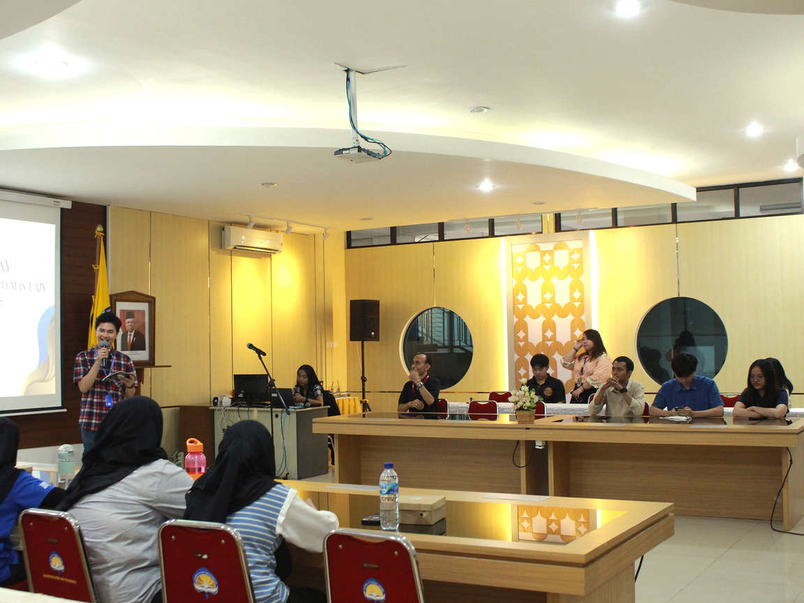 ORIENTATION DAY UAJY SAMBUT MAHASISWA UTeM - Website LLDIKTI Wilayah V